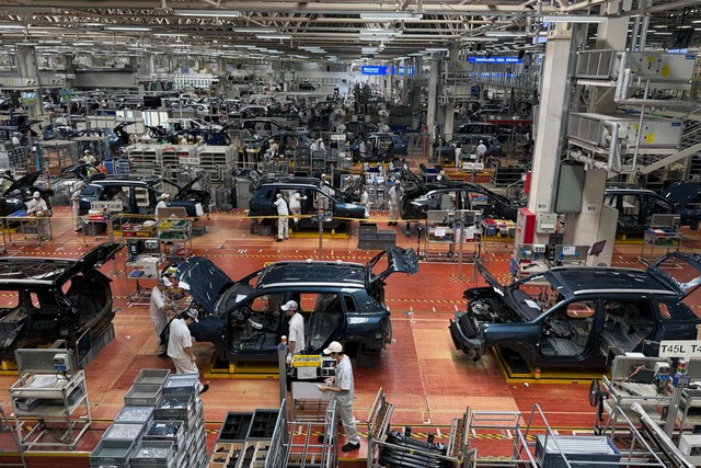 China vende mais de 1 carro por segundo e bate recorde de 34 milhões em ...