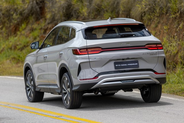 BYD Song Premium x GWM Haval H6 PHEV34: veja preços, equipamentos e motor