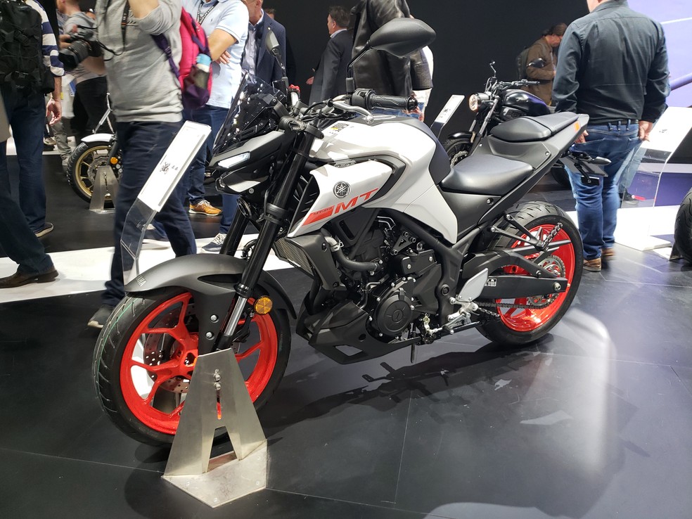 Yamaha MT-03 e MT-125 adotam estilo ‘transformer’; veja detalhes em vídeo