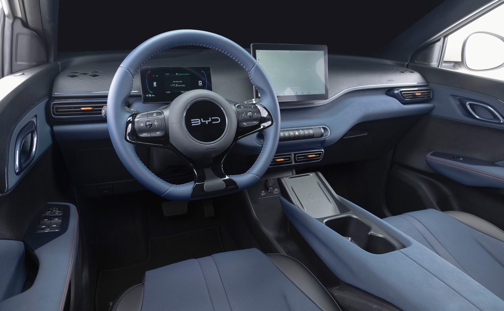 BYD Dolphin Mini 2026 fica mais barato e perde versão de 4 lugares no ...