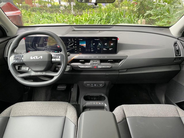 Teste: Kia EV5 chega ao Brasil e quer enfrentar BMW e Mercedes; consegue?