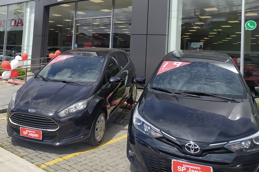 Veja 5 dicas para não perder dinheiro ao comprar um carro usado
