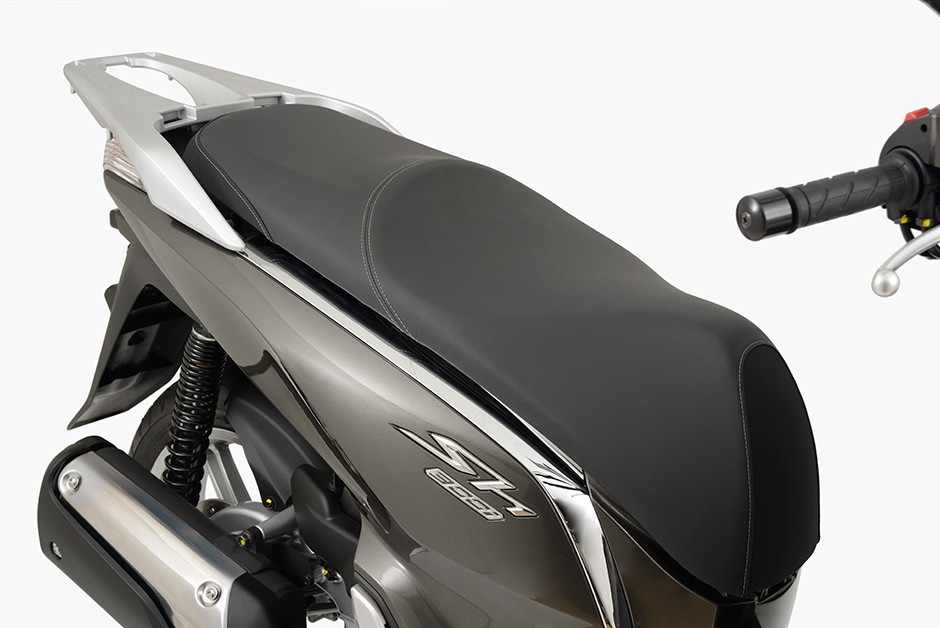 Avaliação: scooter Honda SH 300i