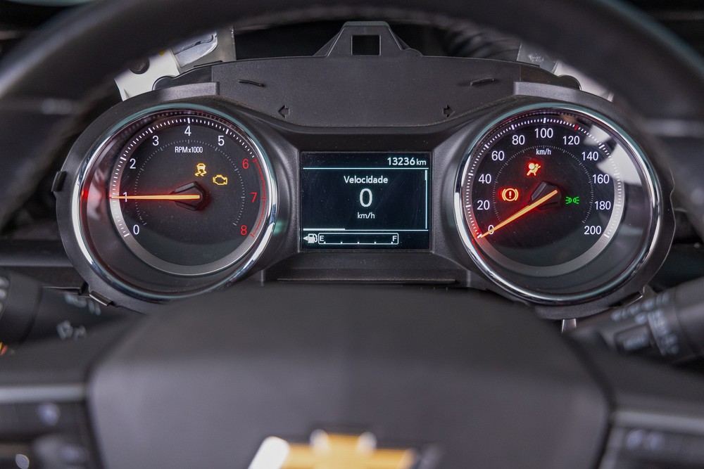 Teste: Chevrolet Onix Track Day é o mais potente da história e exige braço