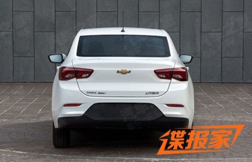 Revelado: novo Chevrolet Prisma aparece na China