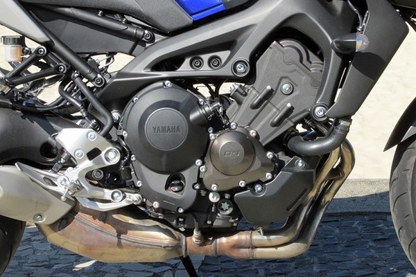 Teste: nova Yamaha MT-09 tem aceleração brutal e pede cuidado