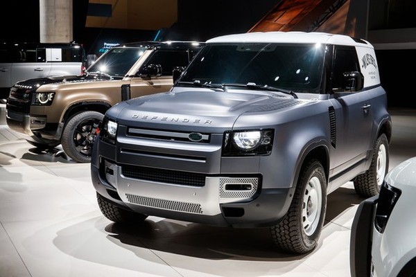 Novo Land Rover Defender renasce em Frankfurt e o melhor: chega ao ...