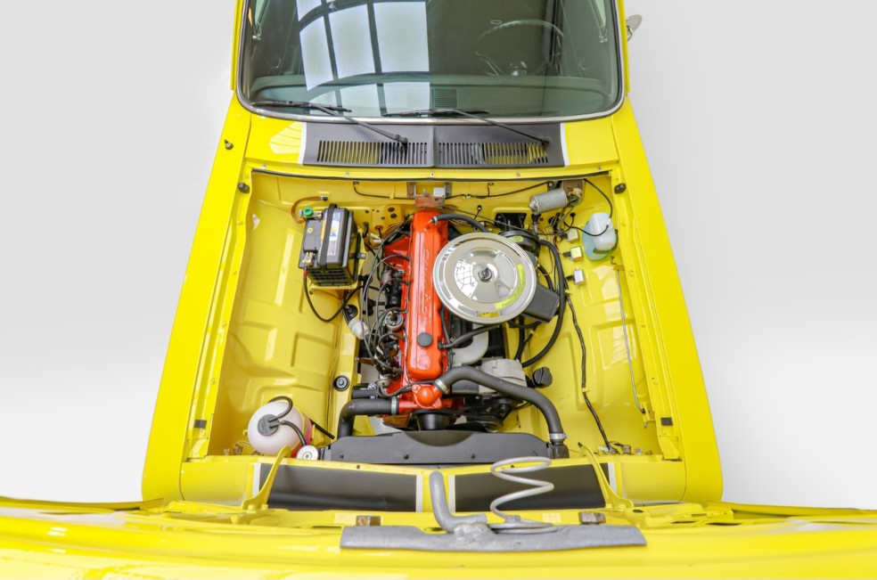 Achado usado: um Chevrolet Opala SS6 1977 todo restaurado digno de concurso