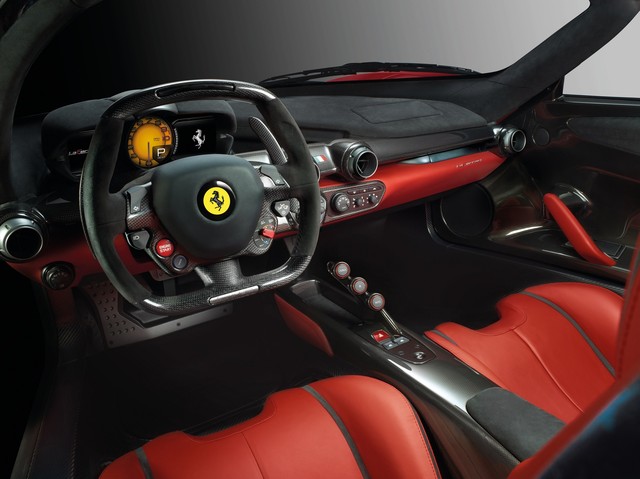 Única no Brasil, Ferrari avaliada em quase R$ 14 milhões vai pagar mais ...