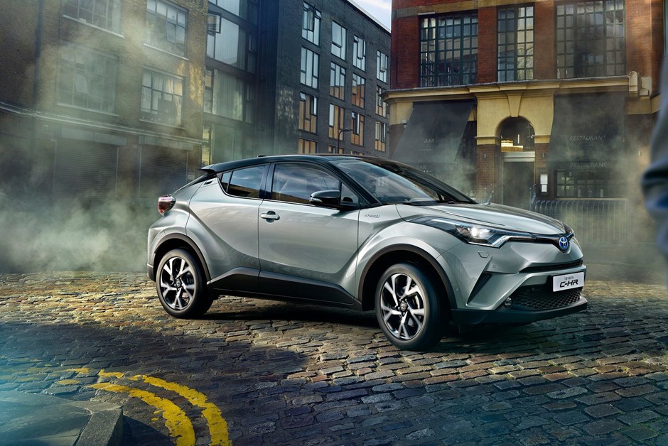 Novo Toyota C-HR tem o interior revelado