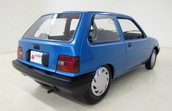 Este Chevrolet Sprint tem um motor de 954 cv de potência