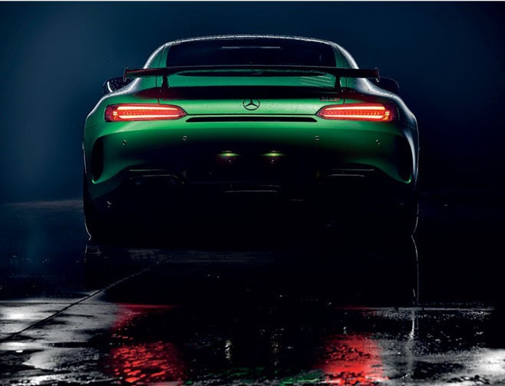 Testamos o diabo verde Mercedes-AMG GT R
