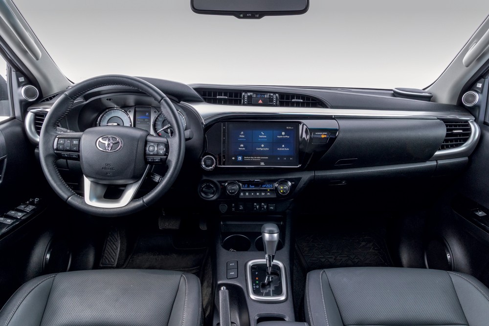 Comparativo: GWM Poer P30 e Fiat Titano superam a tradição da Toyota Hilux?