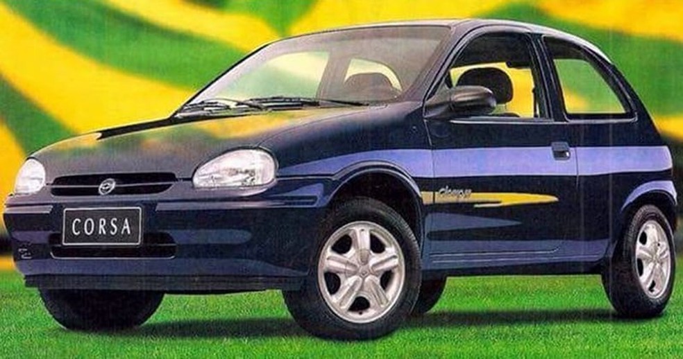 Chevrolet Corsa foi lançado há 30 anos no Brasil; relembre sua história