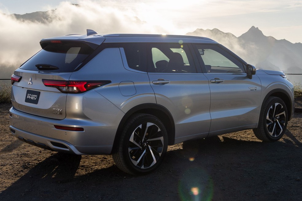 Teste: Mitsubishi Outlander híbrido tem base Renault para peitar BYD e GWM