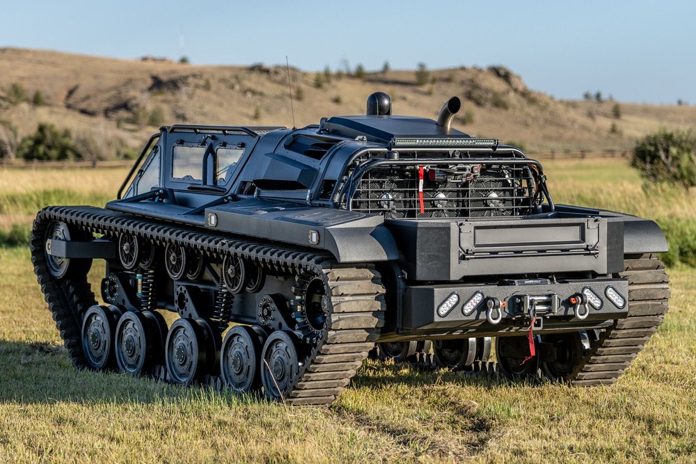 Tanque de guerra 'familiar' custa R$ 3 milhões e é mais potente que um ...