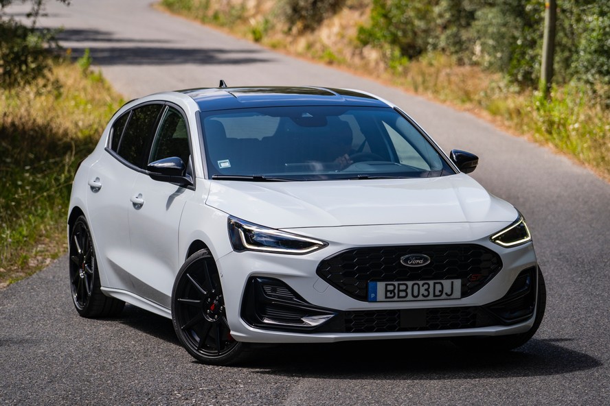 Ford Focus sai de linha após 27 anos e deixa marca fora do segmento