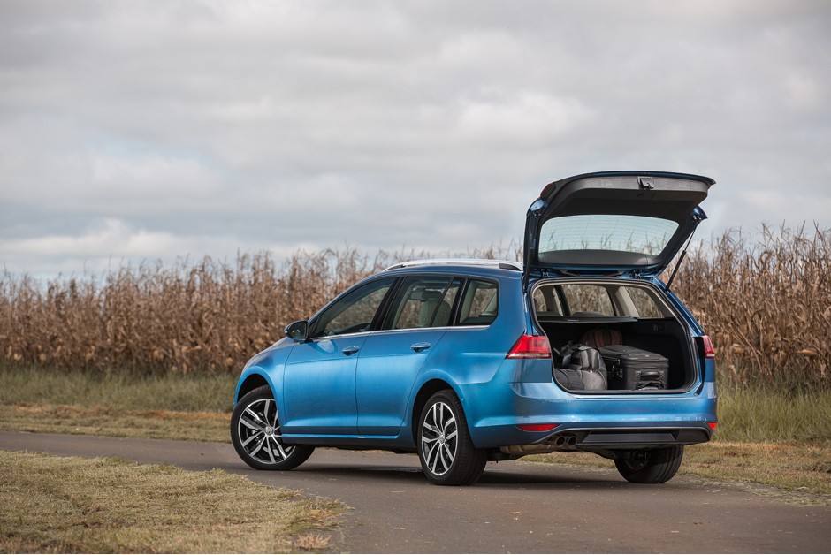 Volkswagen Golf Variant é lançado com preços a partir de R$ 87.490