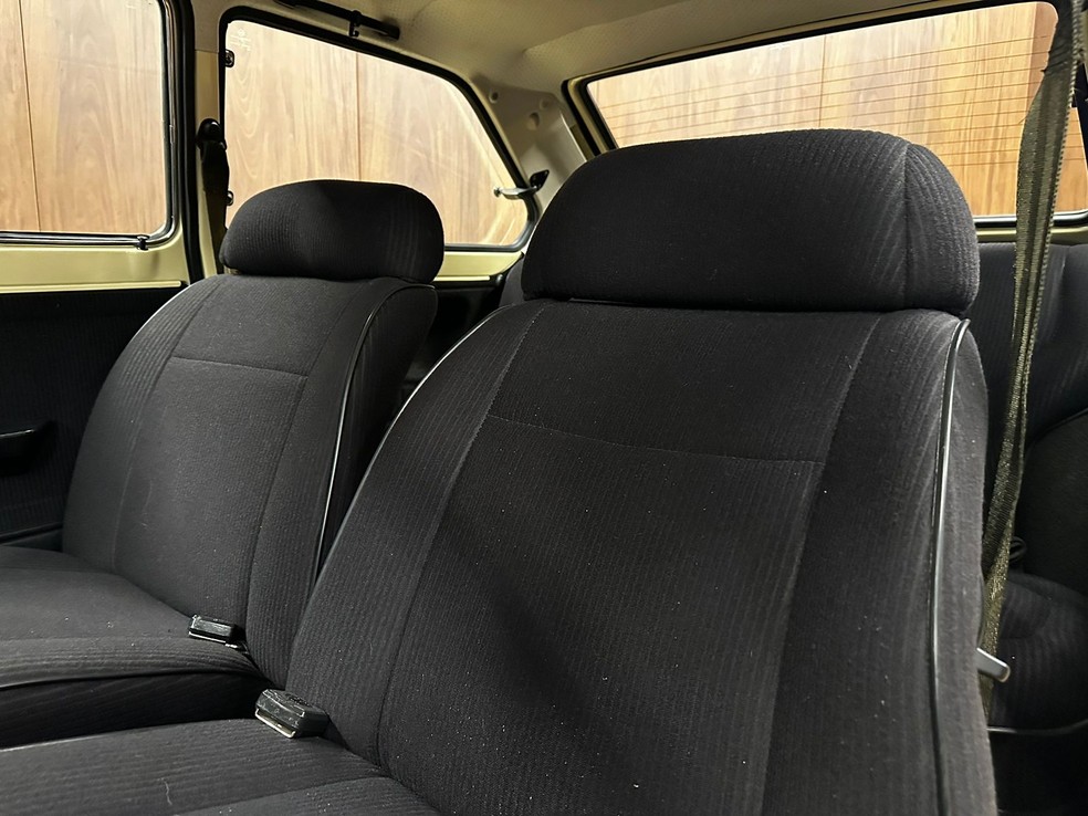 Achado usado: Fiat 147 GL em estado de carro novo pode ser seu por R ...