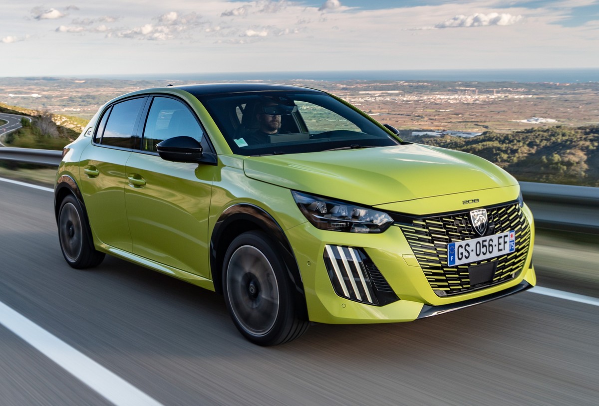 Exclusivo: novos Peugeot 208 e 2008 terão motor micro-híbrido do Pulse