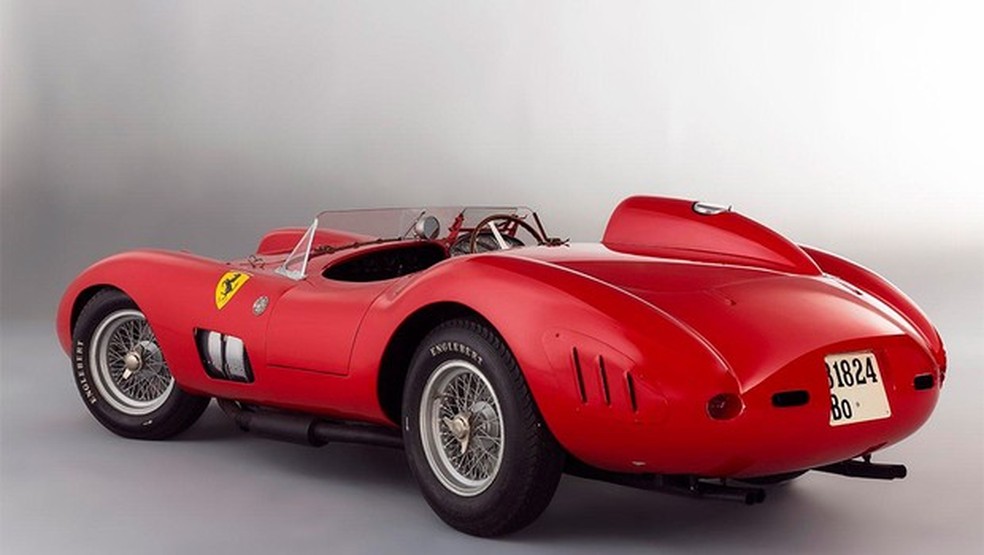Ferrari 335 Sport Spider Scaglietti 1957 é leiloada por US$ 35 milhões