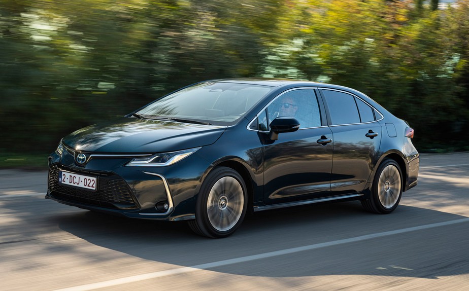 Toyota Corolla com novo visual fica para 2024; Yaris não muda tão cedo ...