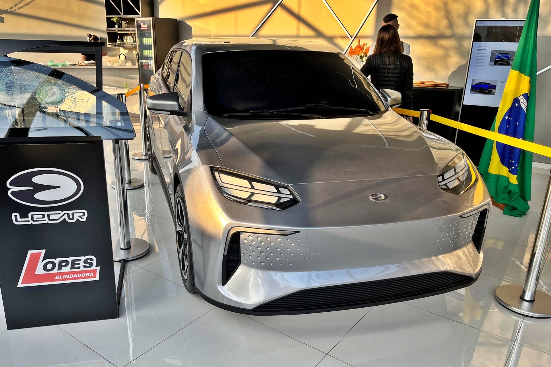 Lecar: marca brasileira promete entregar primeiros carros em agosto de 2026