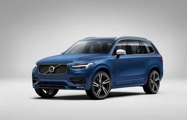 Volvo apresenta seus dois novos sedãs em Detroit