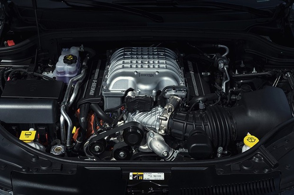 Conheça o rei dos SUVs, Dodge Durango SRT Hellcat - são 710 cv