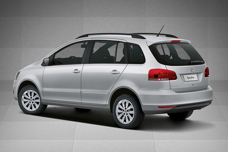 Volkswagen SpaceFox e Space Cross reestilizados chegam às lojas
