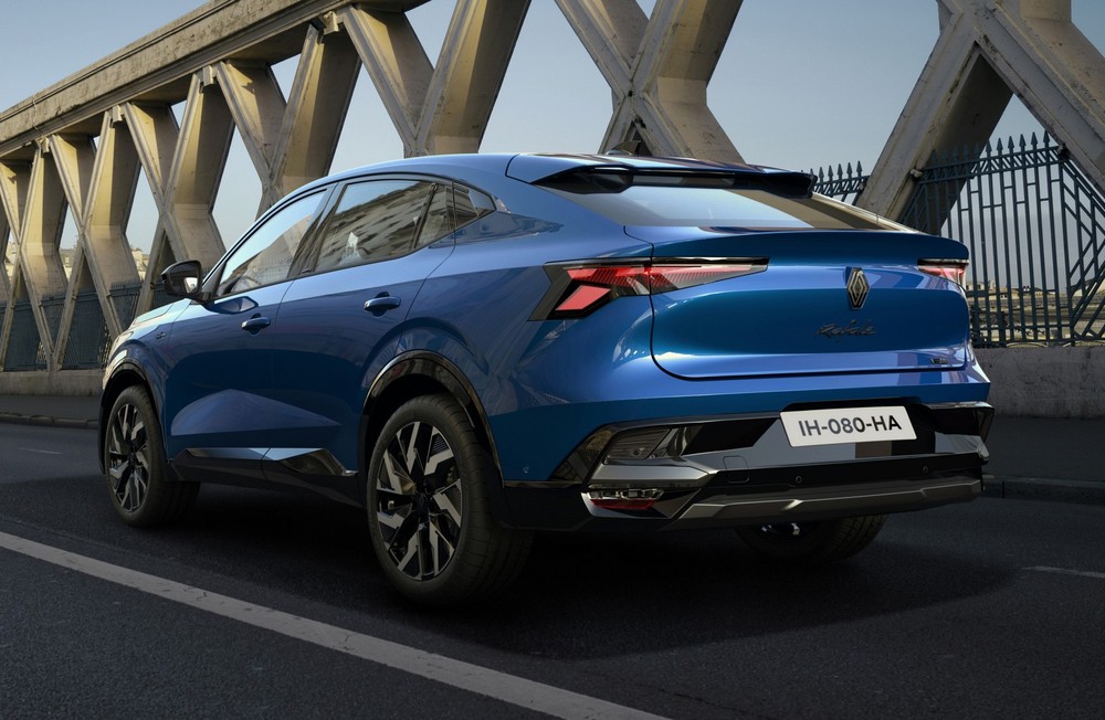 Renault Rafale é novo SUV cupê híbrido de 300 cv maior que Fiat Fastback