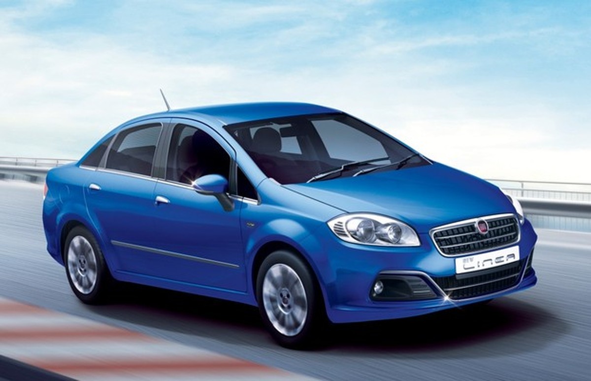 Fiat revela Linea 125s e conceito Urban Cross na Índia