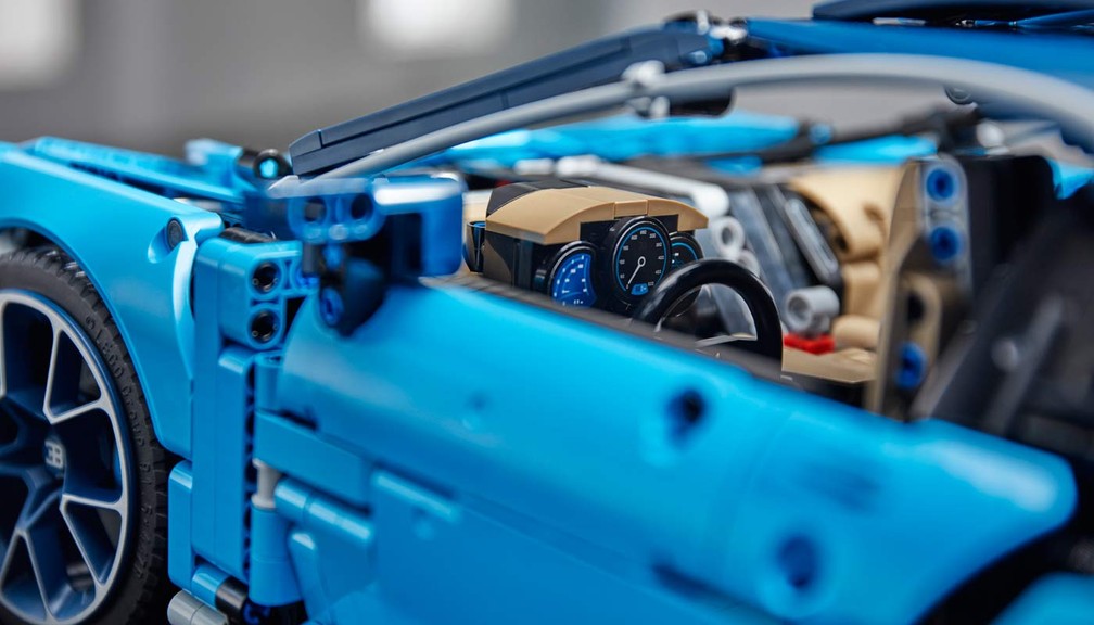 Bugatti Chiron ganha versão em Lego com 3.599 peças