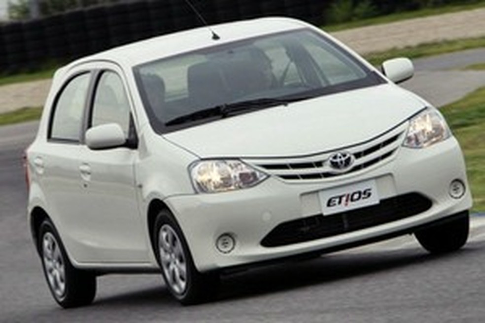 Em promoção, Toyota Etios some das lojas e tem espera de até 40 dias