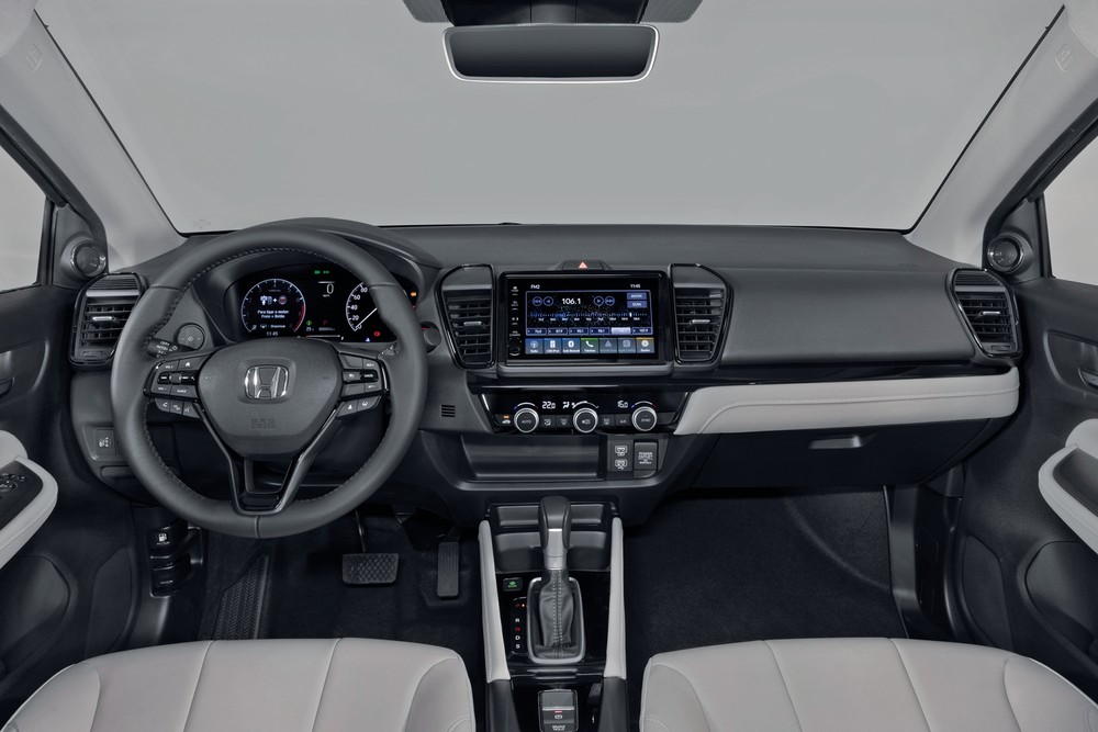 Vídeo: Honda City 2025 é mais do mesmo ou justifica o preço que pede?