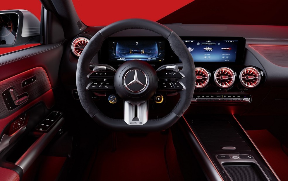 Mercedes-Benz GLA e GLB chegam ao Brasil com motorização híbrida; veja ...