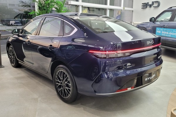 BYD King GS 2026 está R$ 15 mil mais barato e com novos equipamentos