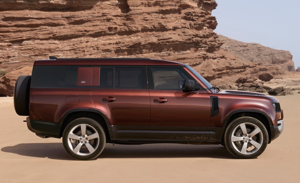 Novo Land Rover Defender 130 é SUV de luxo para oito pessoas que também ...