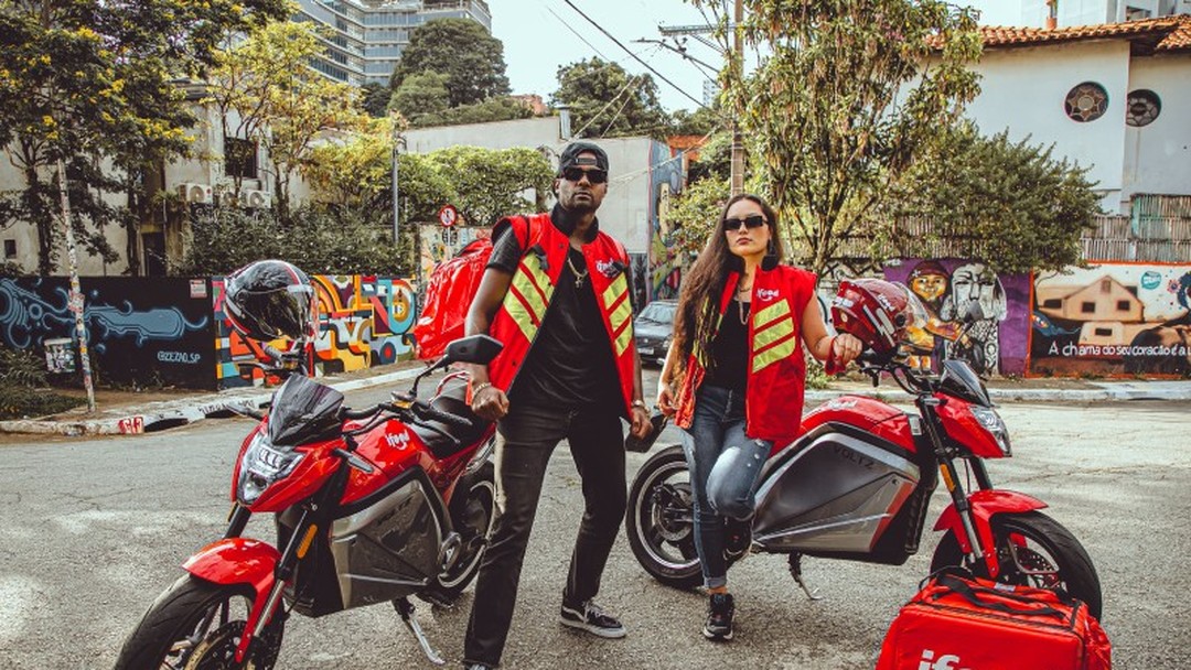 Autoesporte Carros: Voltz