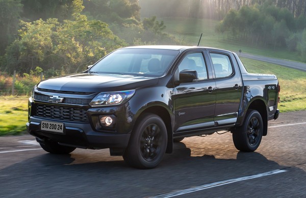 Flagra: nova Chevrolet S10 mostra cara e será lançada em feira agro