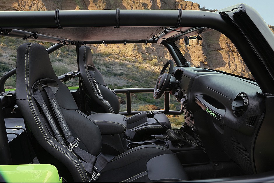 Aceleramos, ou quase, o Jeep Trailcat, o Wrangler com motor Hellcat