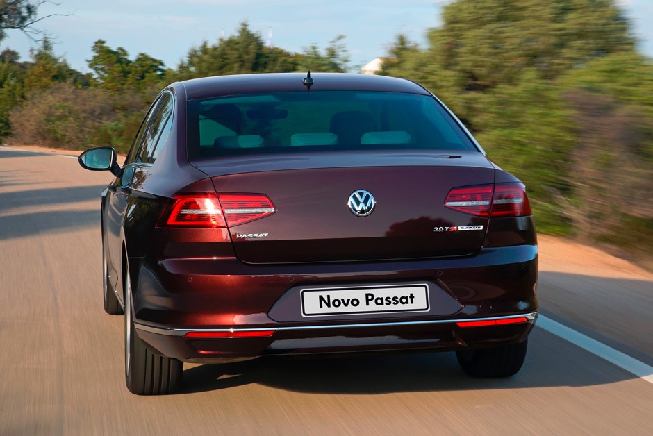Volkswagen revela facelift de Passat 2016