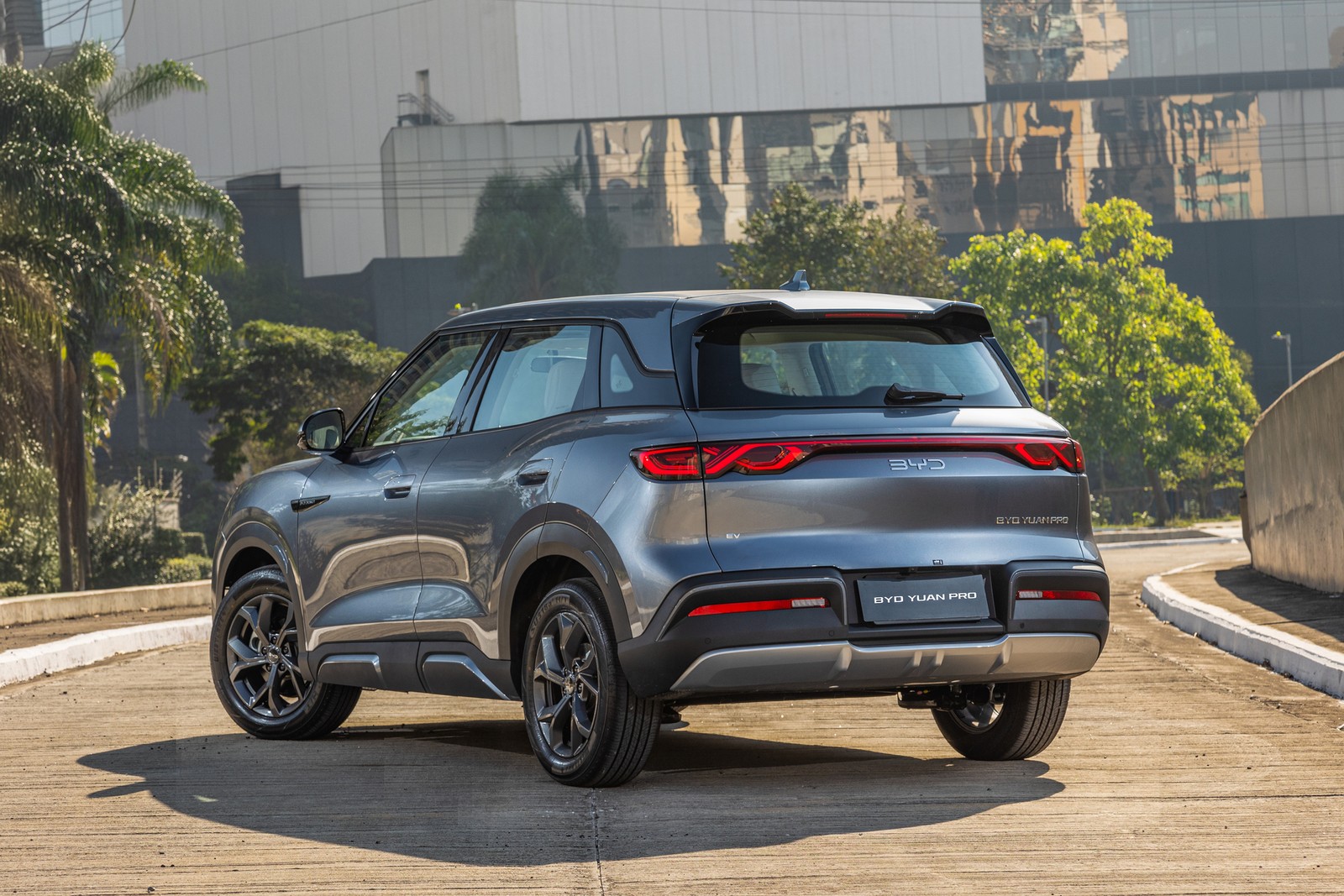 Teste: BYD Yuan Pro é SUV elétrico com preço de T-Cross; vai incomodar?