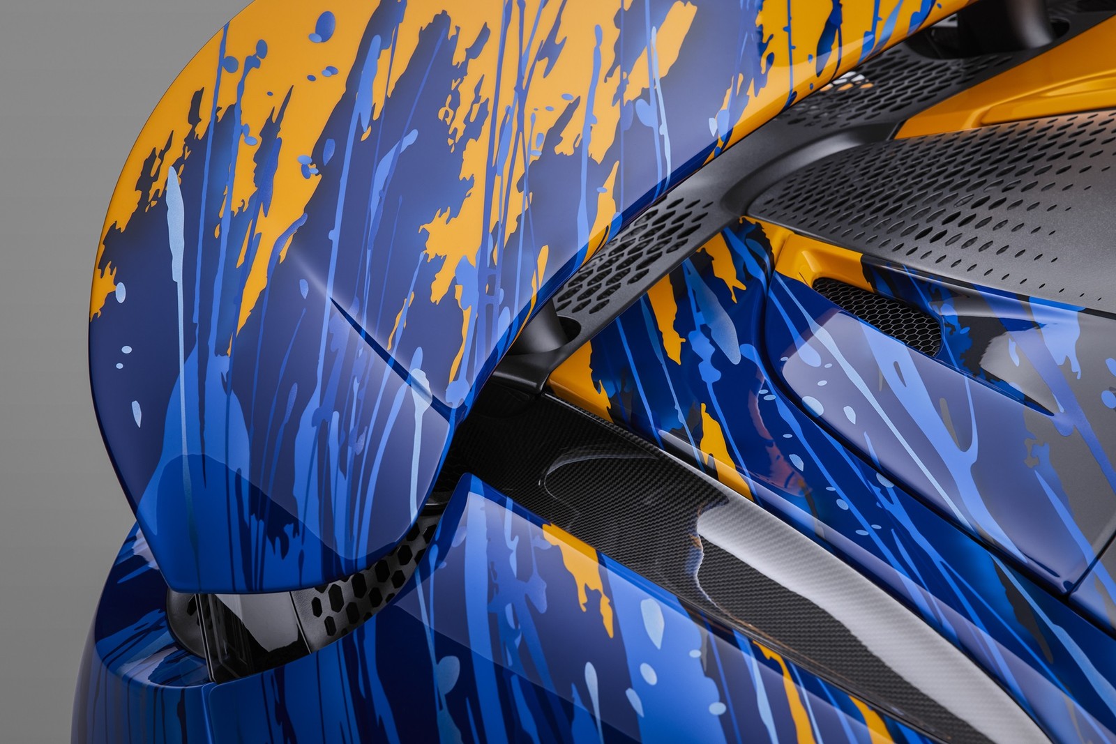 McLaren especial leva 50 dias para ser pintado e celebra aniversário da ...