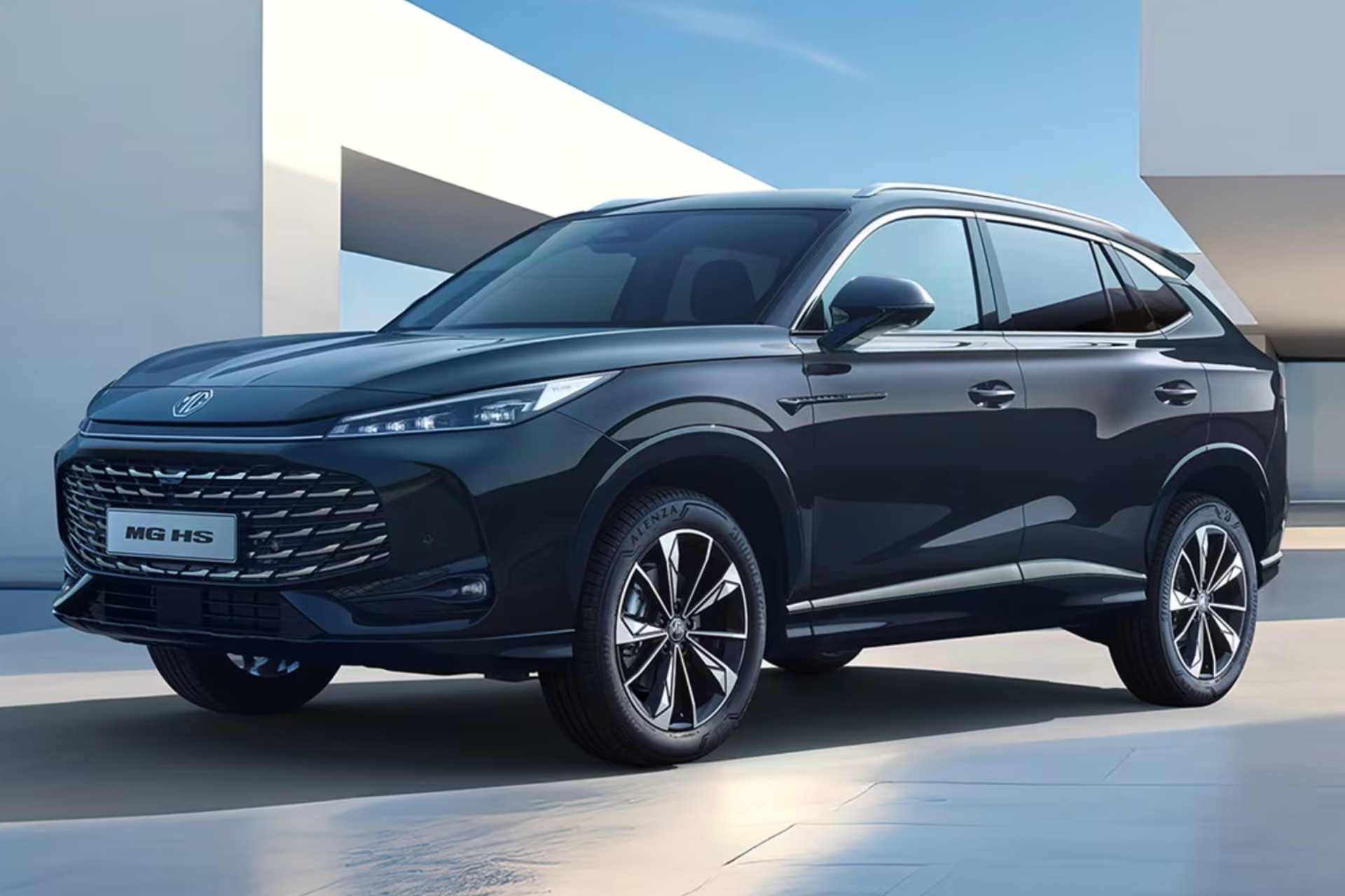 MG terá SUV híbrido flex no Brasil em 2026 contra Song Pro e Haval H6