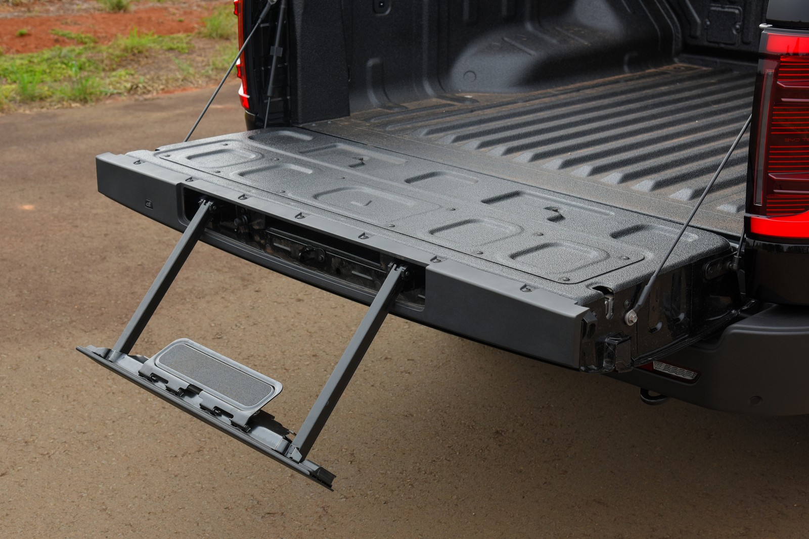 BYD Shark: testamos a picape híbrida para ver se é um tubarão de verdade