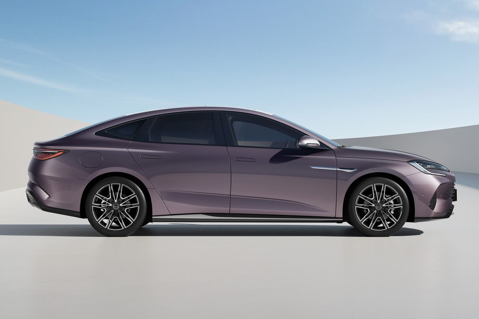 BYD Seal híbrido: conhecemos o sedã que roda 2.000 km sem ter que abastecer