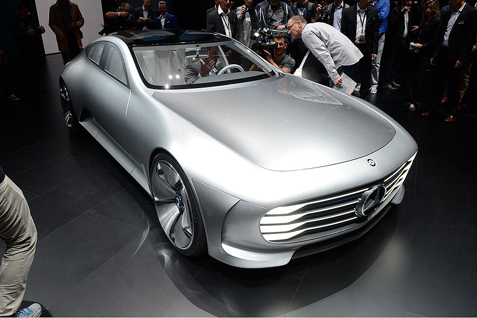 Mercedes apresenta novo conceito IAA