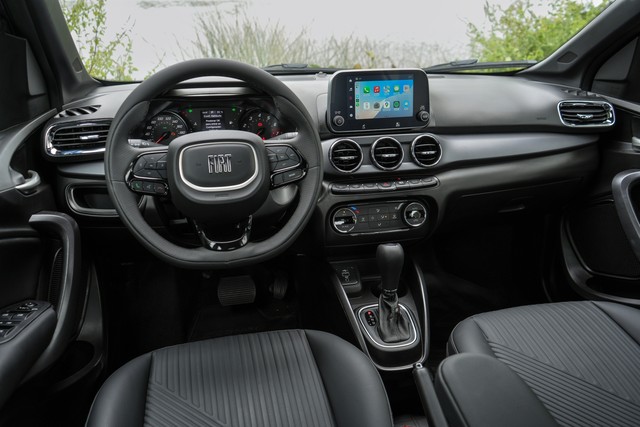 Fiat Cronos 2026: preços, versões, equipamentos e consumo