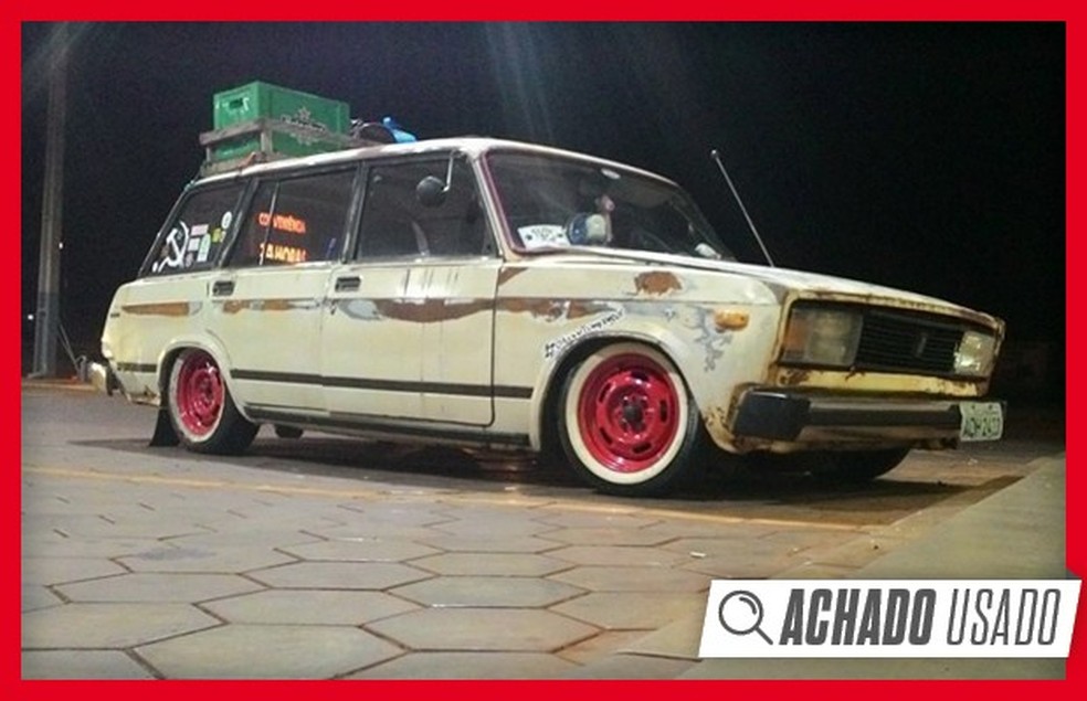 Achado Usado: que tal uma perua Lada com personalização rat rod?